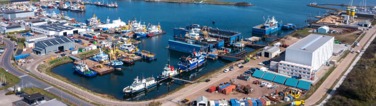 Damen Maaskant - Shipyard in Stellendam - Damen Damen Maaskant - Shipyard in Stellendam - Damen