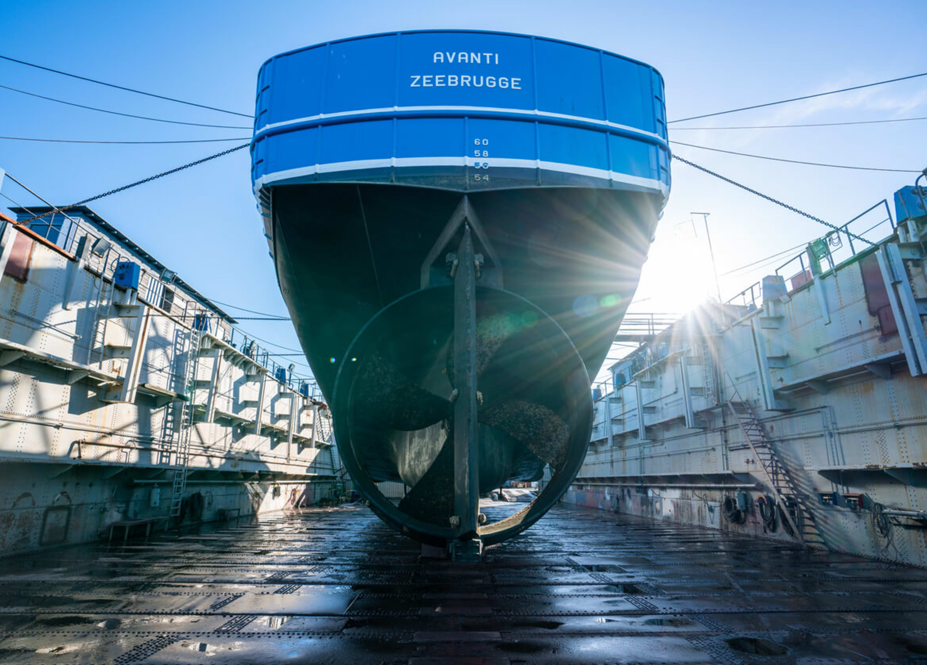 Damen Maaskant - Shipyard in Stellendam - Damen Damen Maaskant - Shipyard in Stellendam - Damen